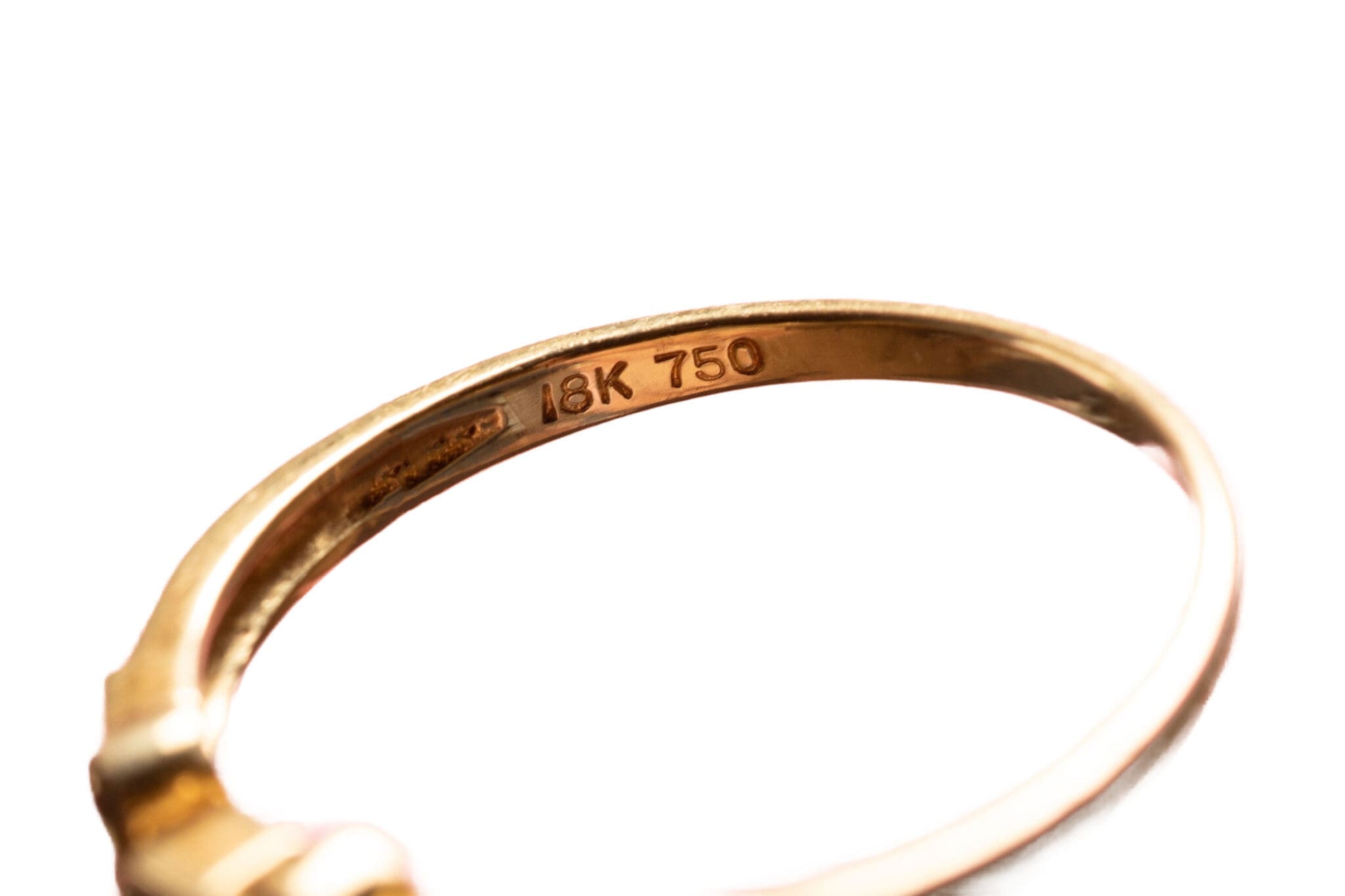 Gold Hallmarks: Jewelry Stamp Guide